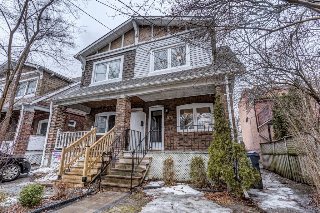 578 Main Street - David Coffey